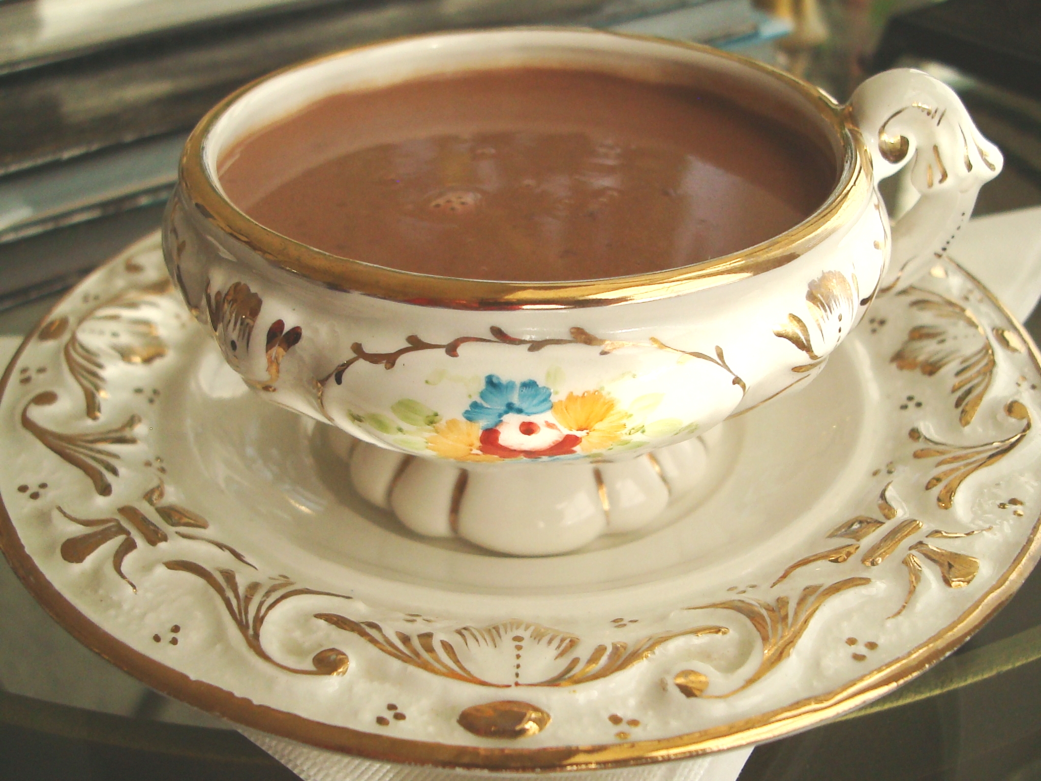 Christmas chocolatada, a hot summer tradition | PERU DELICIAS